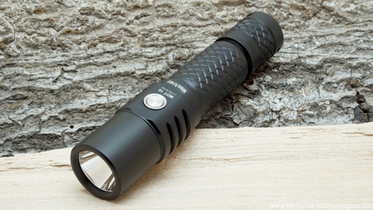 MecArmy MOT10 im Test - Flashlight Geeks